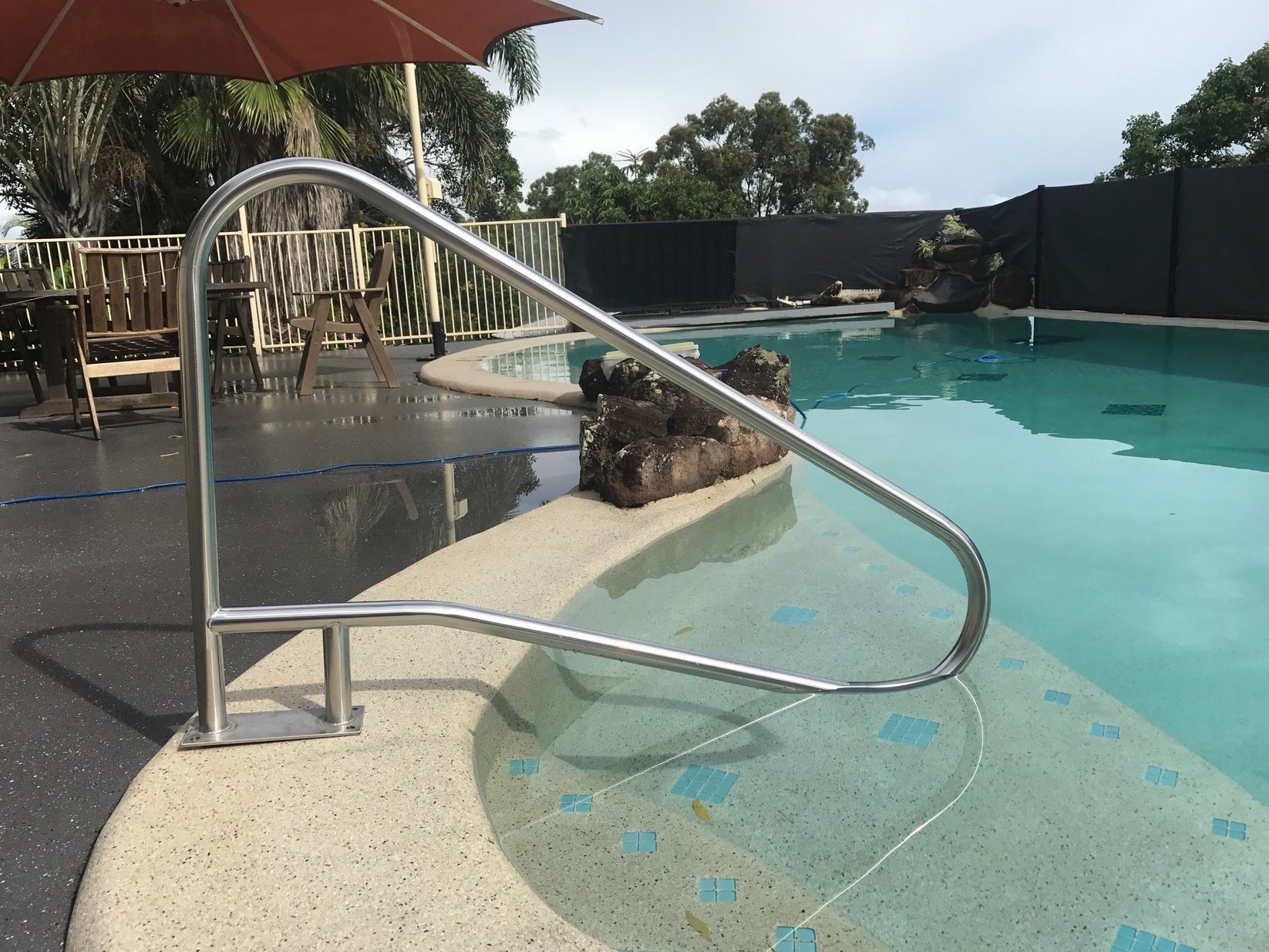 Stainless Steel 1.4m Bull Nose Bolt Down Hand Rail - Hand Rails Australia